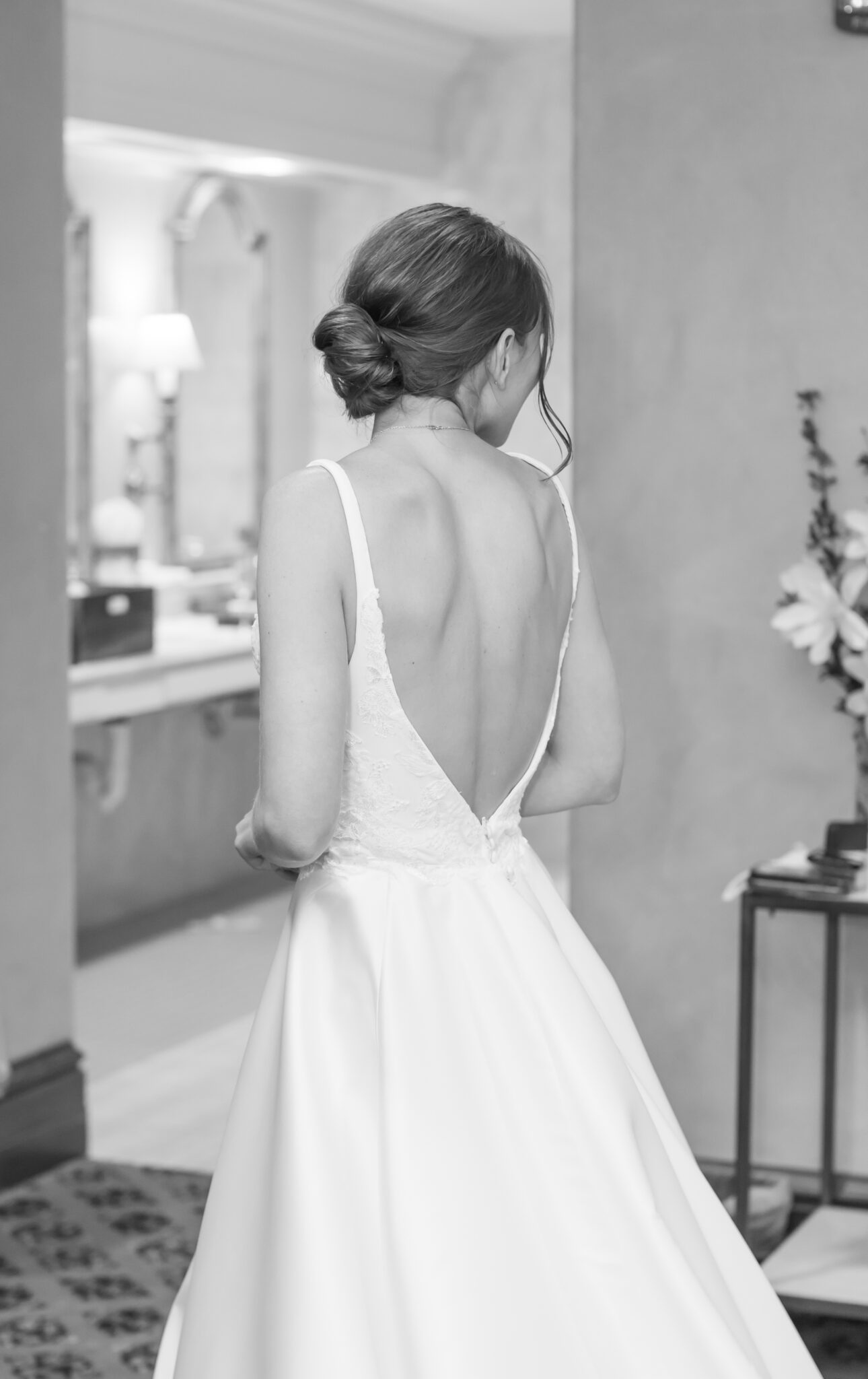 Find Your Ideal Wedding Photographer With These 5 Uncommon Questions